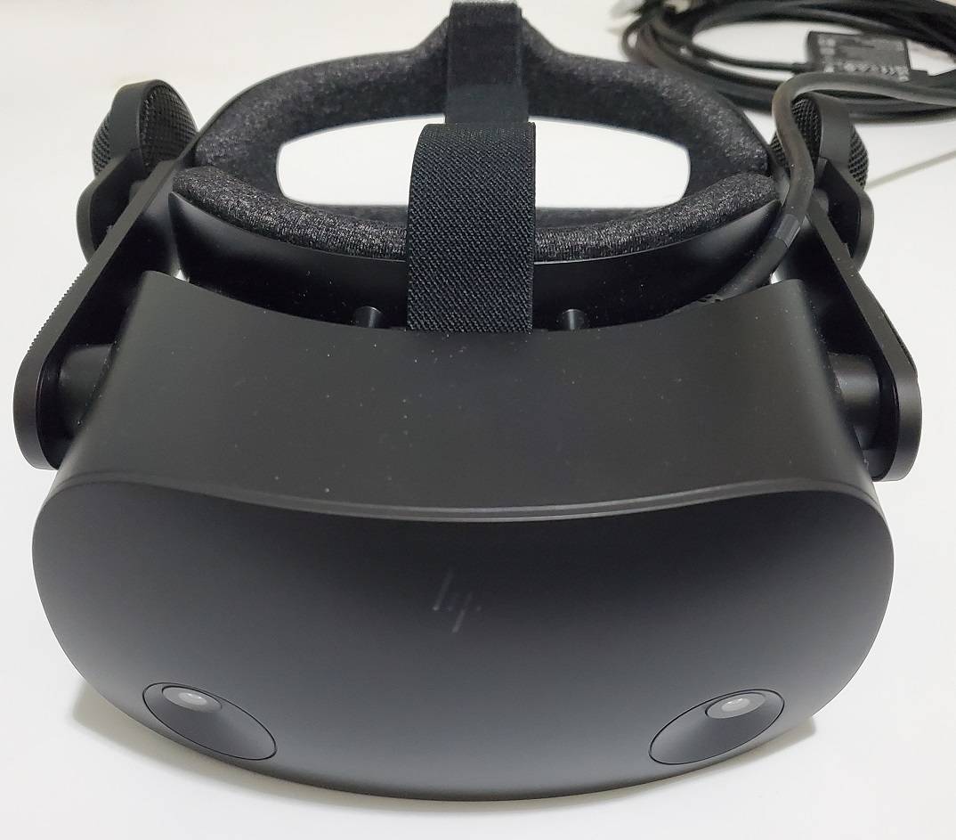 Unboxing of HP Reverb G2 VR Headset (WMR) | UnbxTech