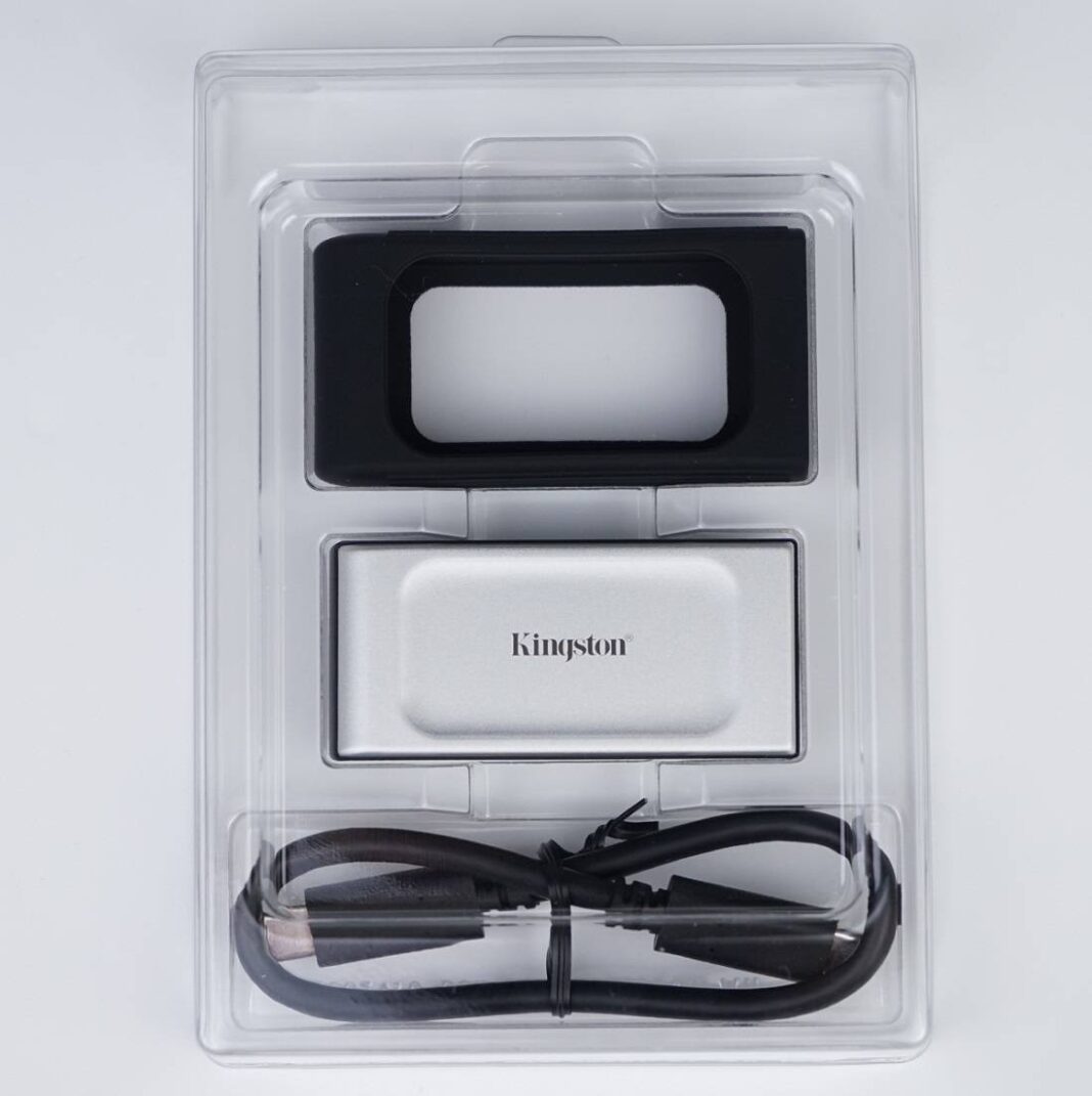 Kingston XS2000 1TB External SSD – Unboxing and Review | UnbxTech