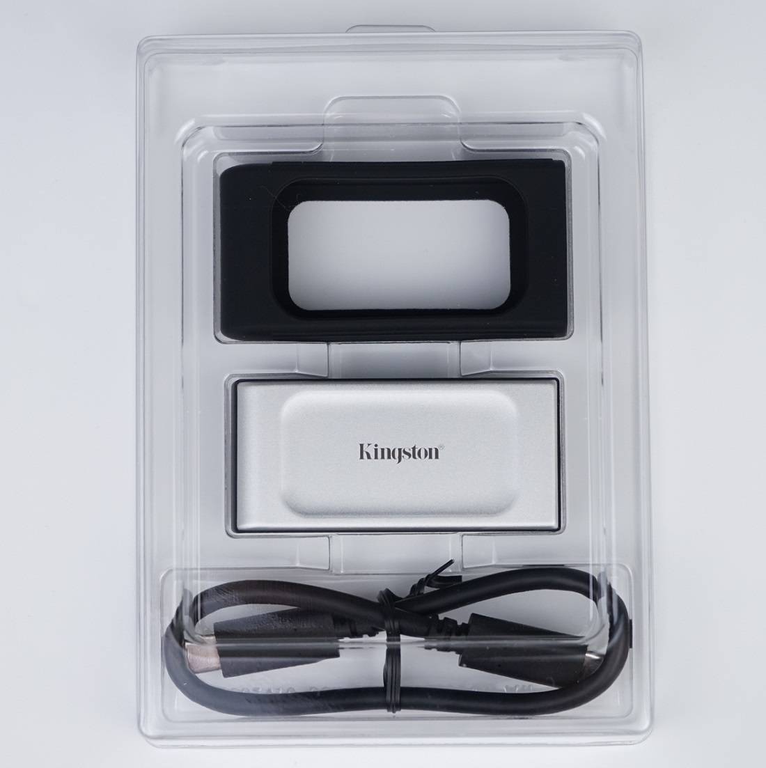 Kingston XS2000 1TB External SSD – Unboxing and Review | UnbxTech