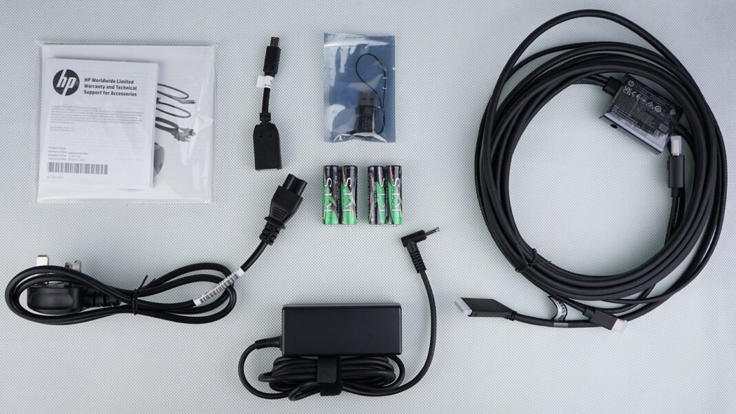 Unboxing of HP Reverb G2 VR Headset (WMR) | UnbxTech